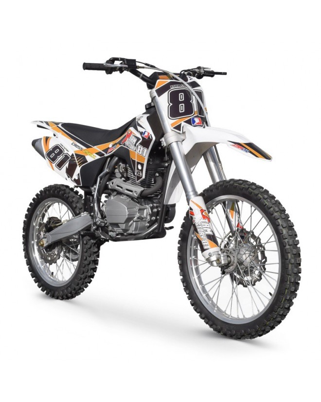 La Moto Cross 250cc XTRM, pour des tours de circuits à toute allure